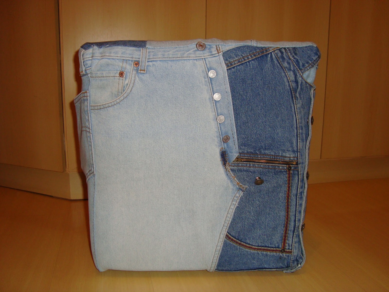 Patrícia Zottis: Puff Jeans