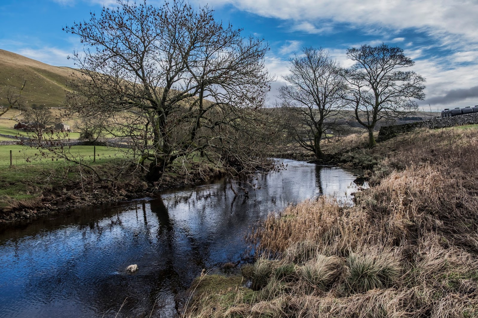 Wigtwizzle - Norman Smith's Travel Blog.: Far From The Madding Crowd.