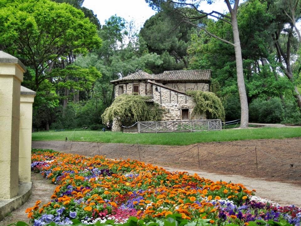 Merime...vivir es una aventura.: PARQUE DEL CAPRICHO..el romanticismo ...