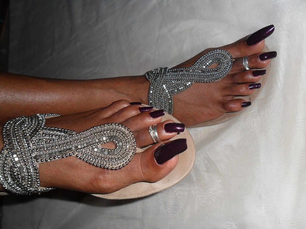 Nailpassion: Liza Long Toenails
