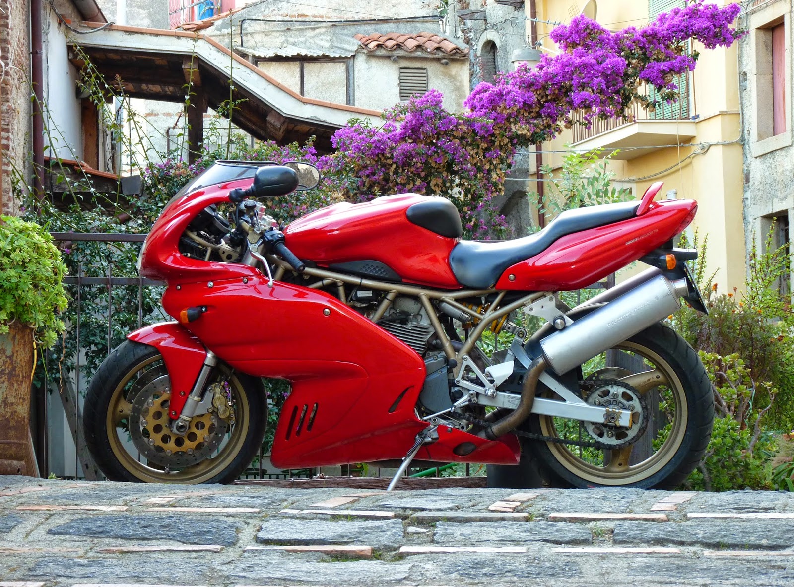 LaFragola: Casalvecchio Siculo, Sicília