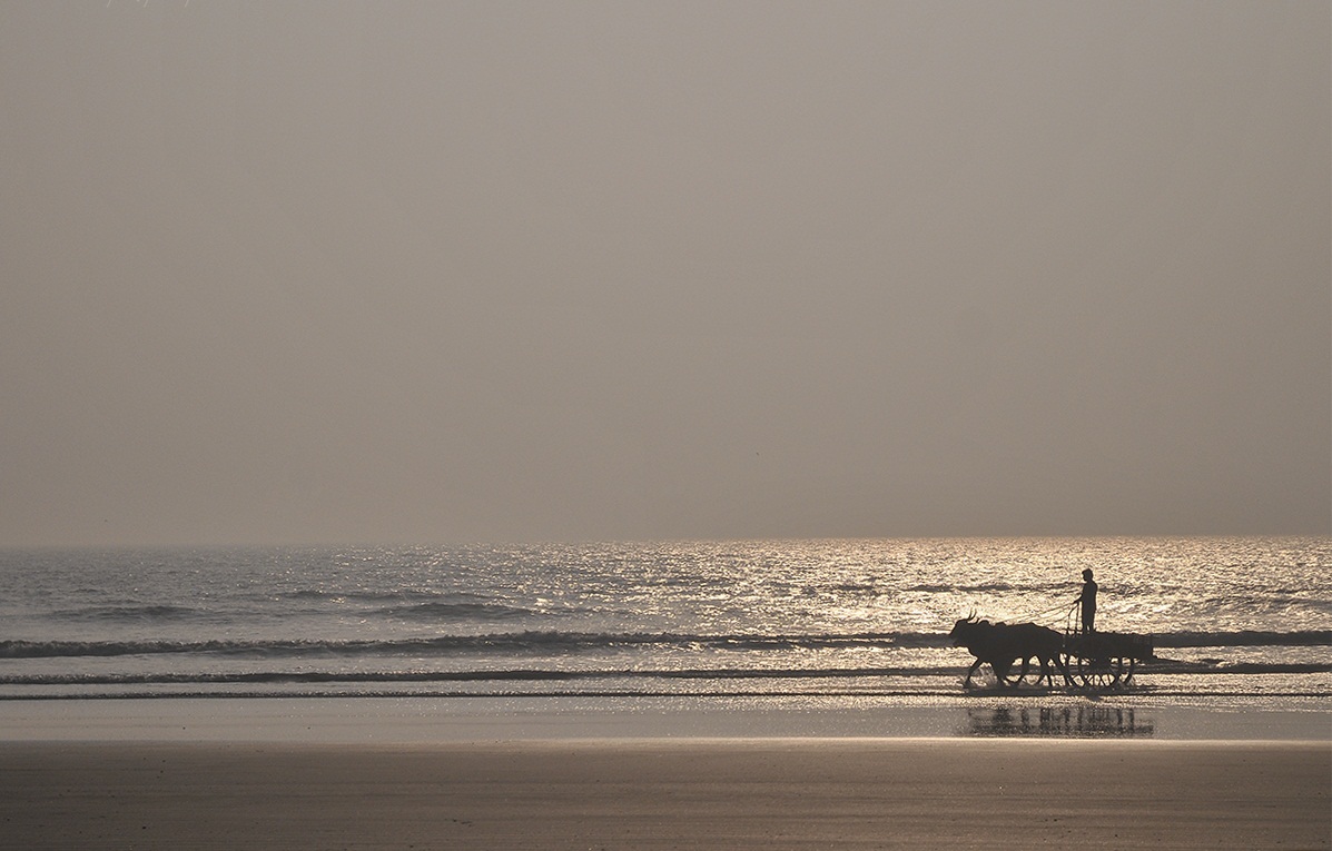 Karde Beach | Konkankatta.in