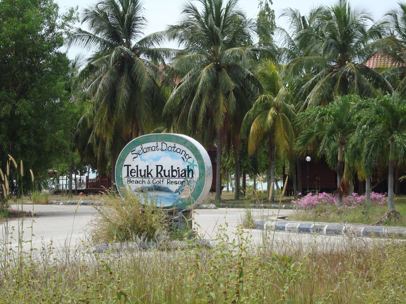 SUSTAINABLE LIVING INSTITUTE (SAVE): THE RAPE OF TELUK RUBIAH?