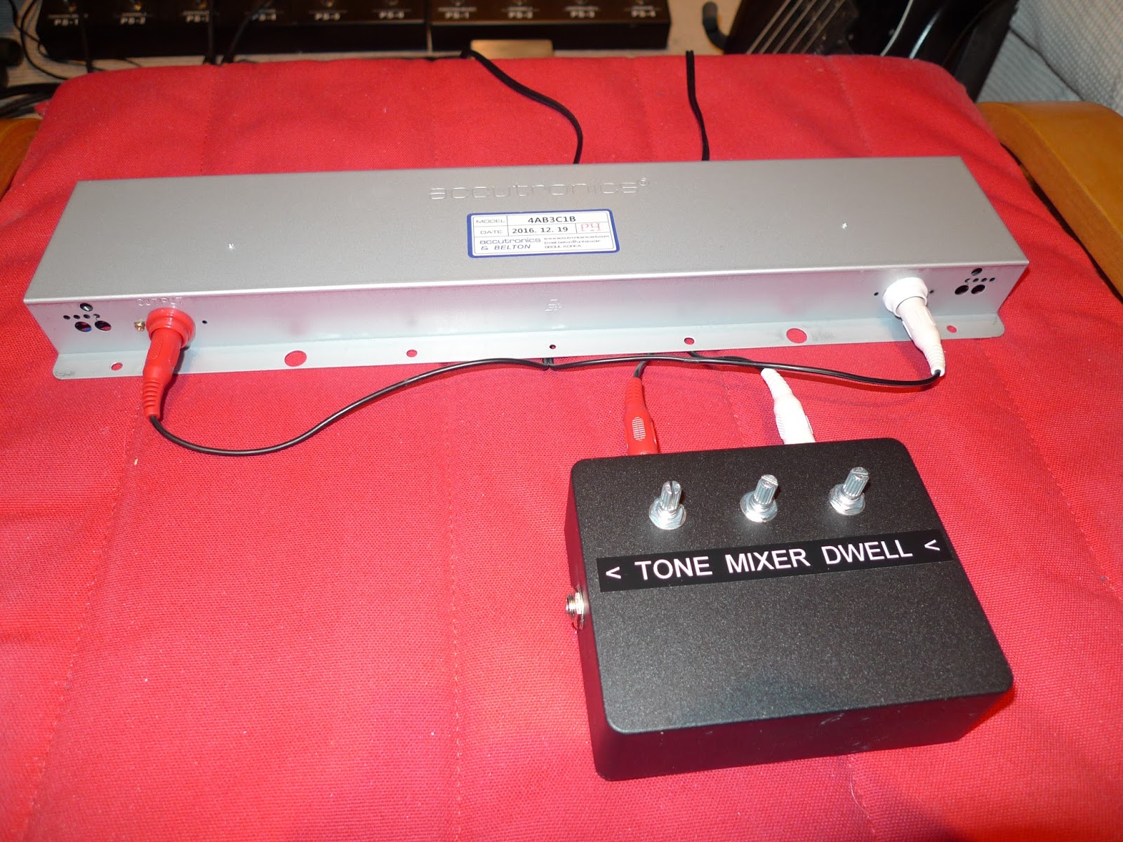 SR System Audio: SURFY INDUSTRIES SURFYBEAR DIY - Spring reverb