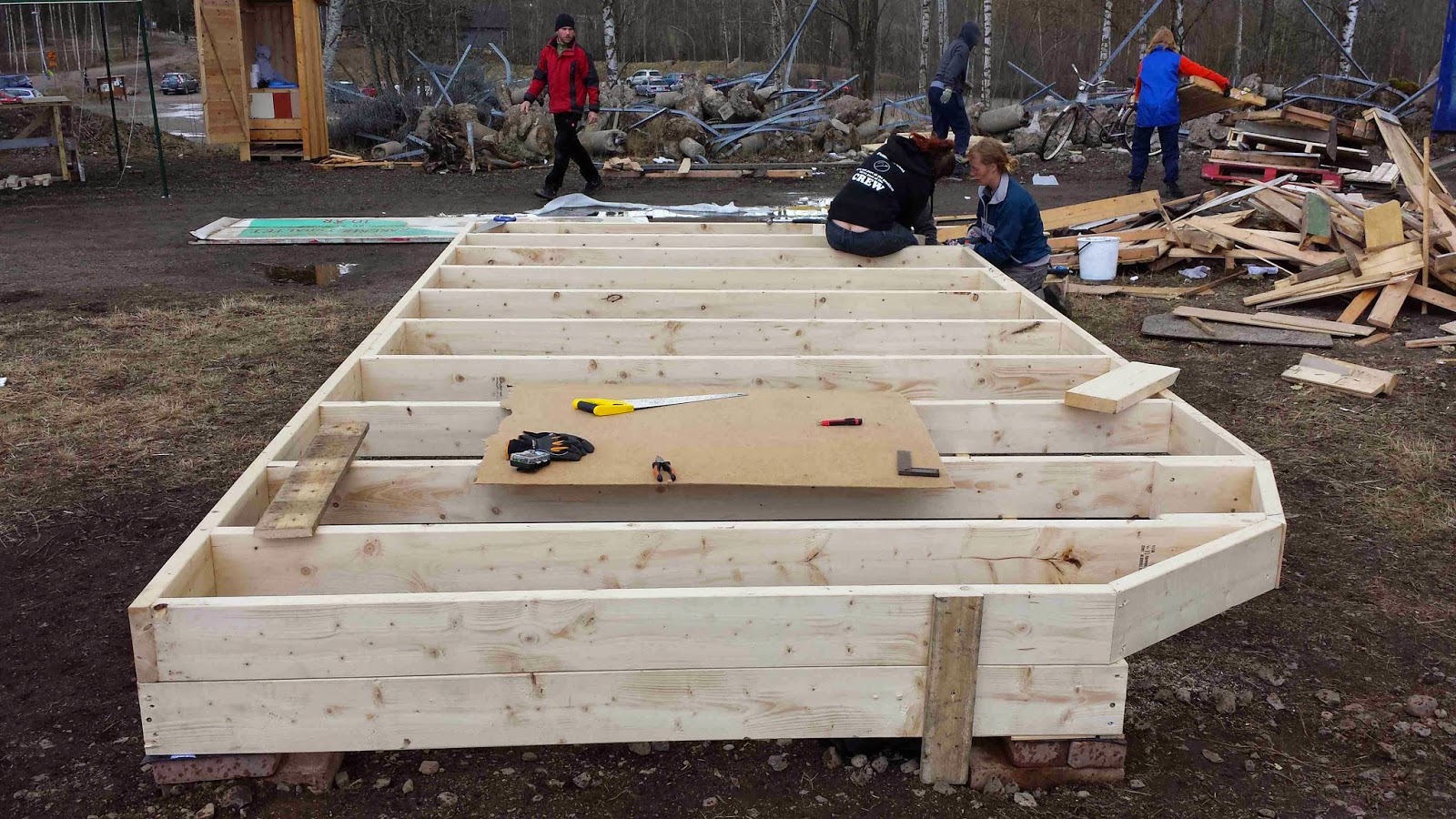 En liten historia om att bygga ett litet hus