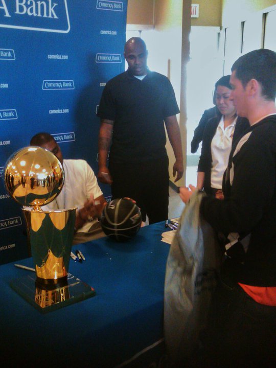 Jacob's Autograph Blog: Bye Bye Bynum