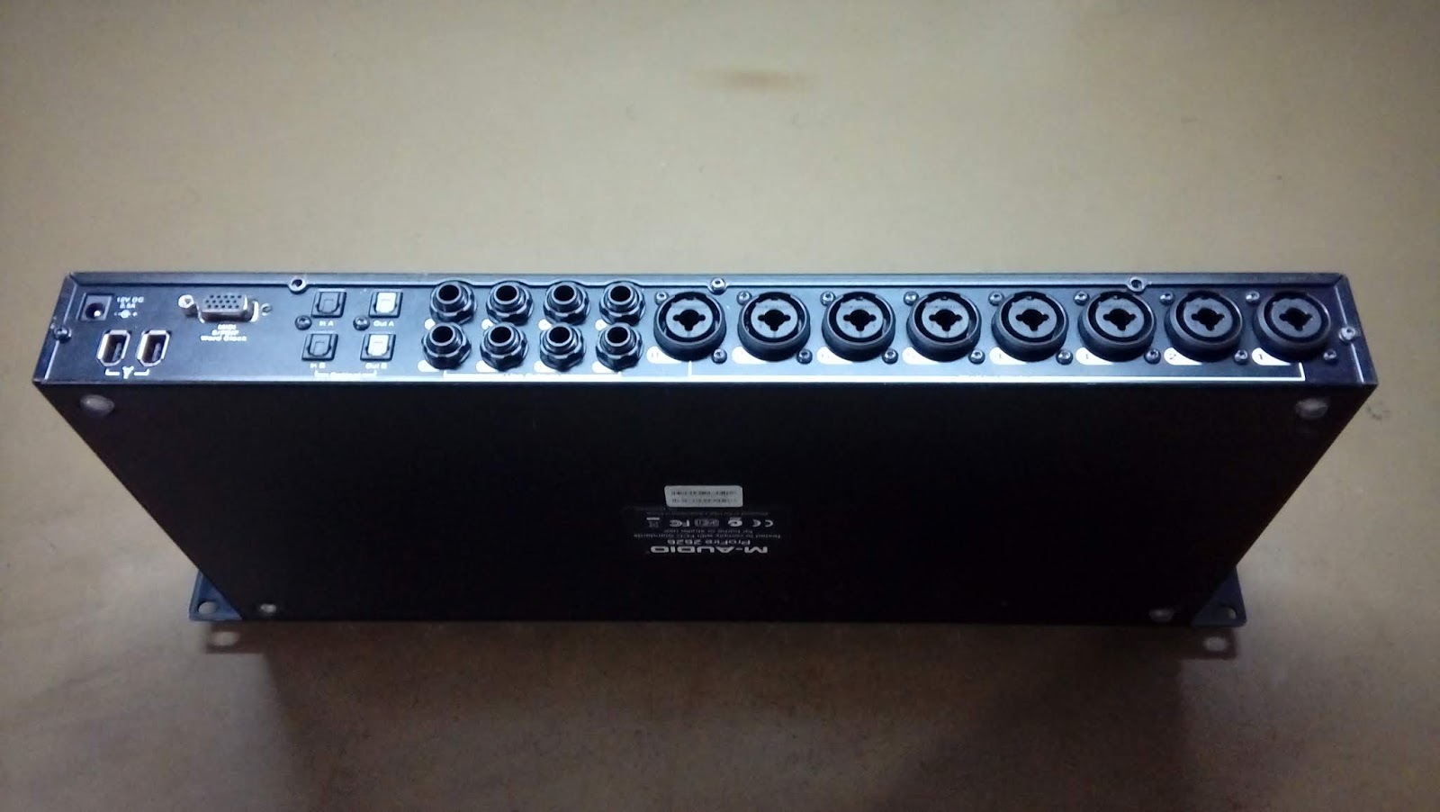 Dhvan Assistência Técnica: Interface de áudio profissional M-Audio ...