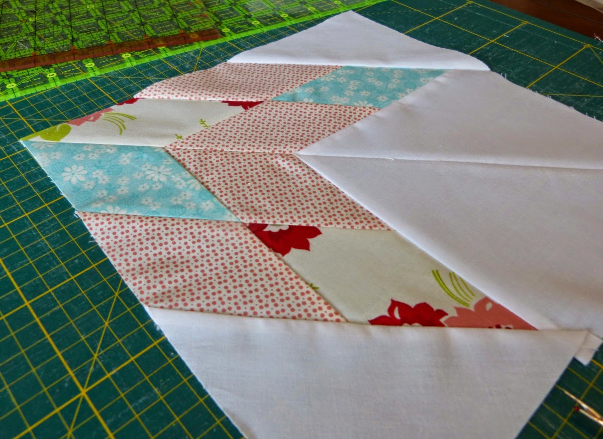 Pretty Little Quilts: Lovely, Lovely Lone Stars: The Basic Star Tutorial
