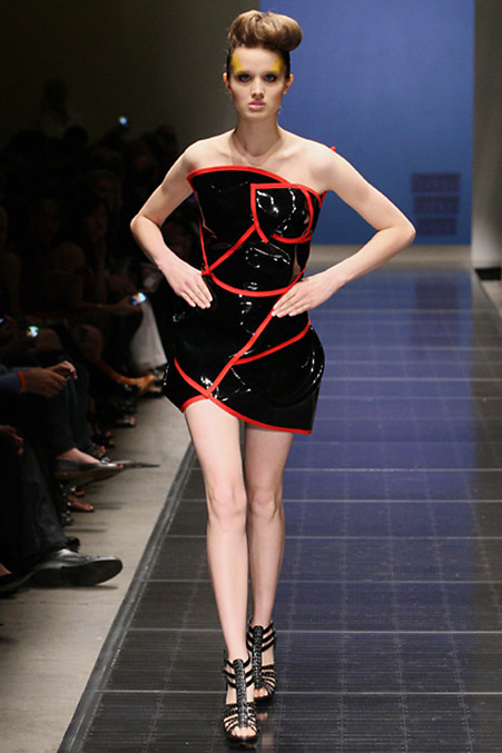 Bubble Honey Tea: Seth Aaron Henderson