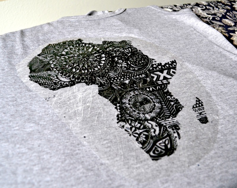 Graphic t-shirt using heat transfer vinyl