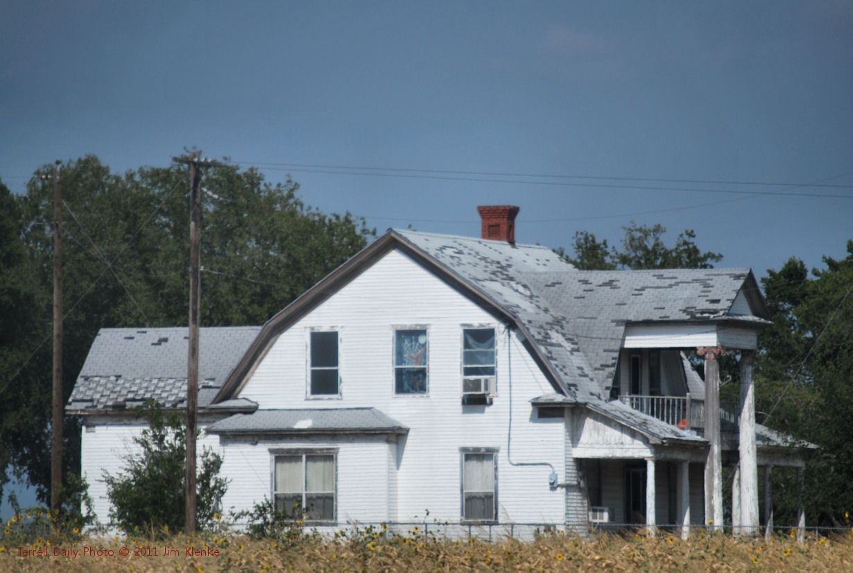 Terrell Daily Photo: Farm house
