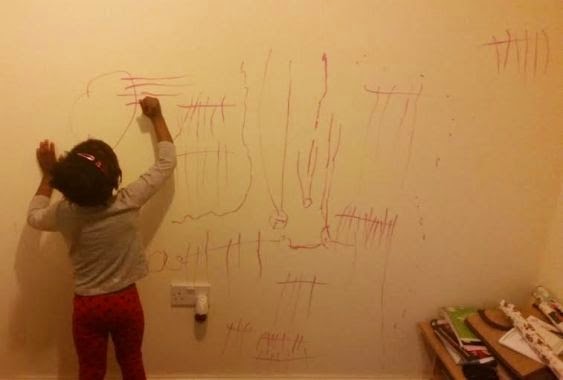 Welcome to Kandlekids Blog: How to Get a Toddler to Stop Writing on Walls