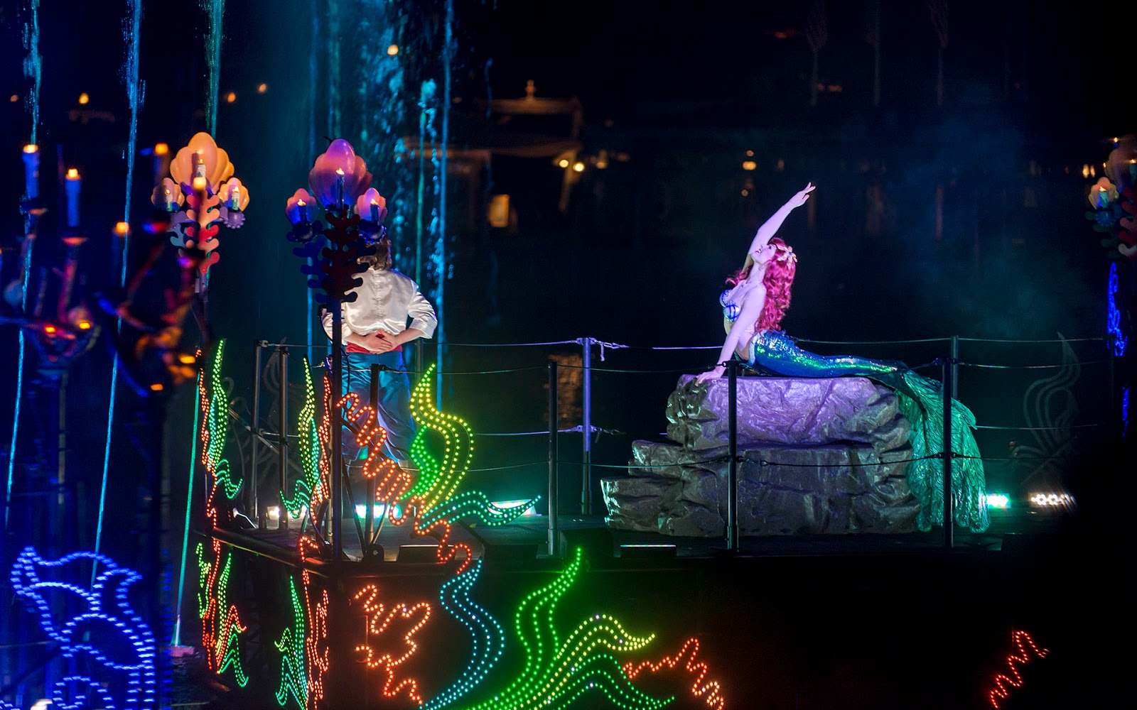 Scenes from FANTASMIC!