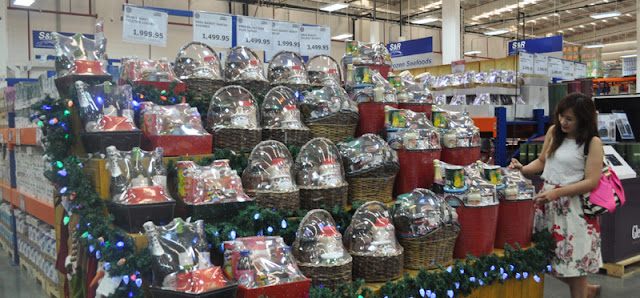 #loveSnR HOLIDAY GIFT IDEAS - Rochelle Rivera