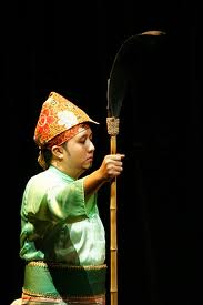 Perlukah kita menjadi seorang Pelakun Pak Pacak didalam Dunia seorang ...