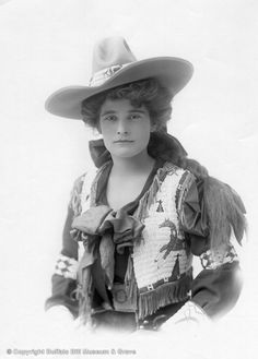 Western Fictioneers: LULU BELL PARR, CHAMPION LADY BUCKING-HORSE RIDER ...