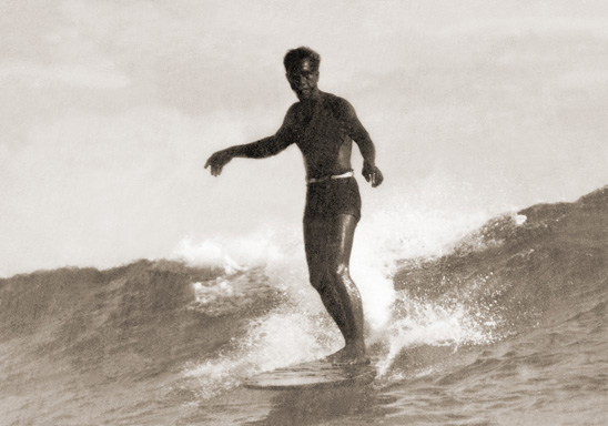 LEGENDARY SURFERS: Duke Kahanamoku (1890-1968)
