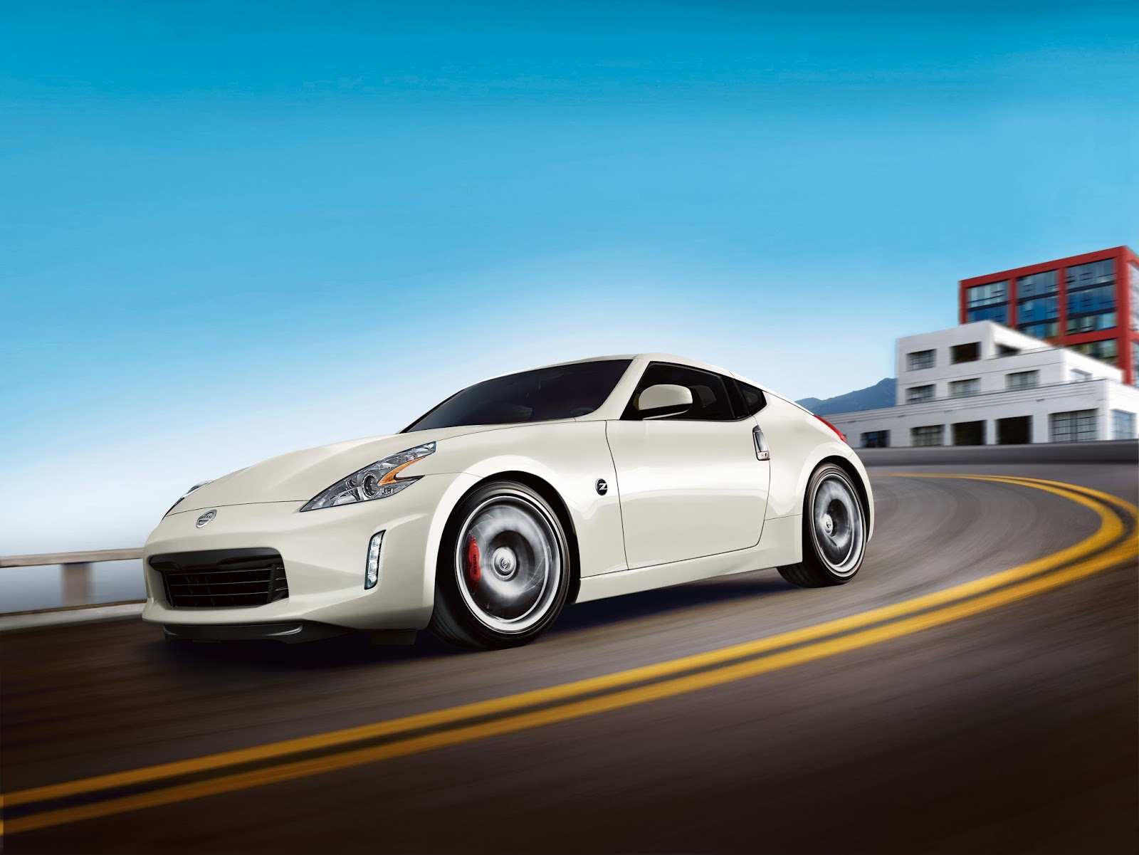 AutoGlo: Nissan's Z still thrills after all these years