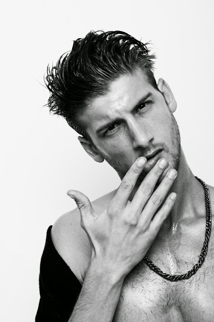 Press Release : Craig Port brings Super Male Models.