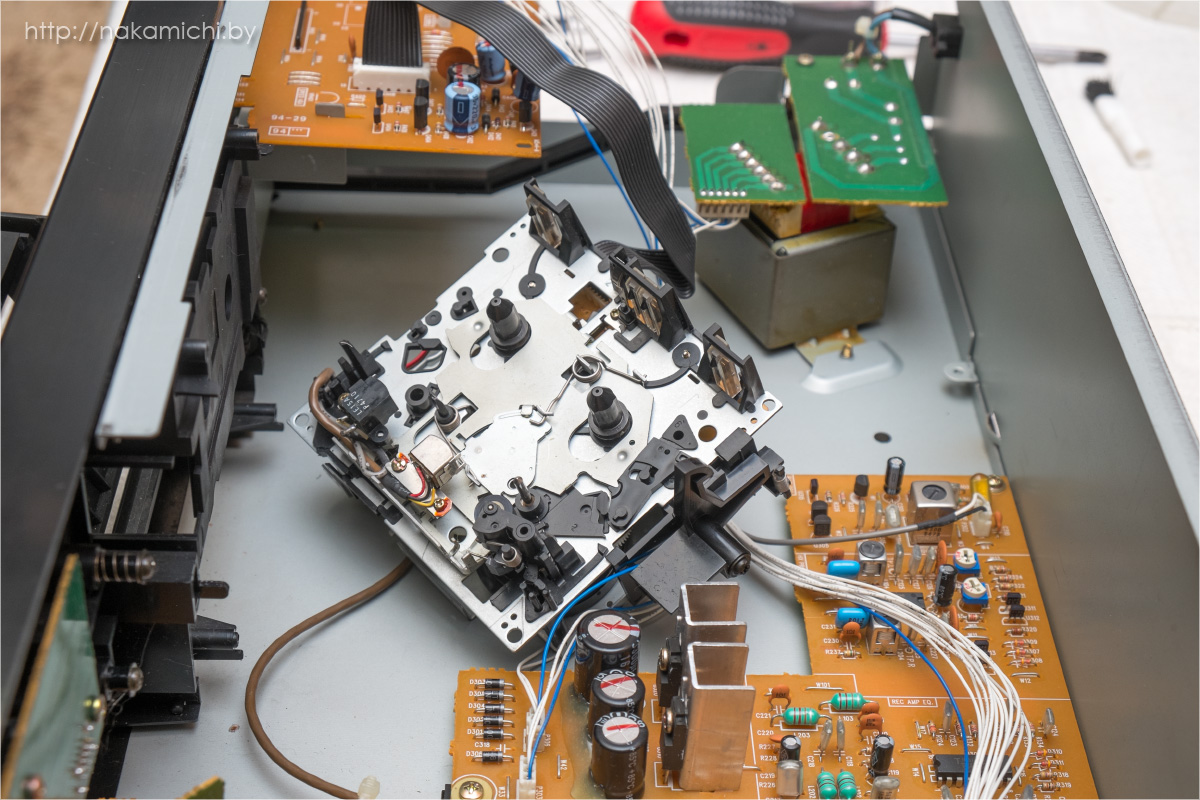 Vintage Audio: Stereo Cassette Deck TEAC V-600