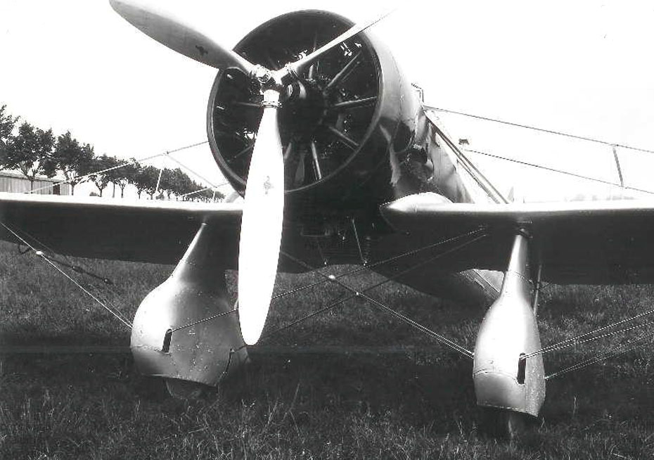 FDRA - Fuerza Aérea: Caza: Breda Ba.27 (Italia)