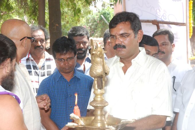 Mathappu Movie Launch Gallery - Hot PHOTOSHOOT Bollywood, Hollywood ...