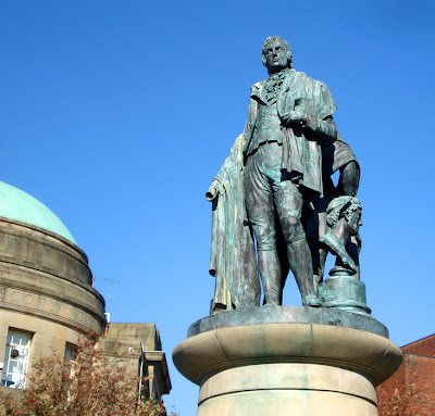 Around Kilmarnock: Burns Statue, Kilmarnock Cross