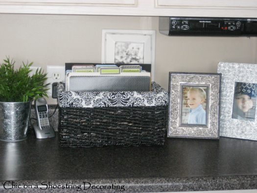 IHeart Organizing: Reader Space: Conquering Counter Clutter