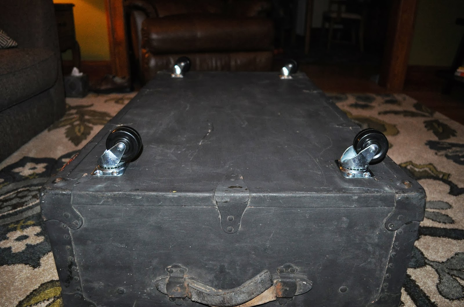 Carri Us Home: $5 Trunk Project: Adding Casters