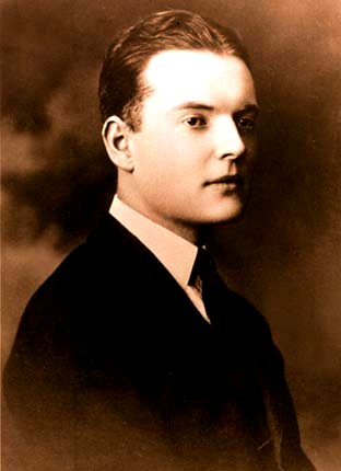 John Wyeth's Instagram, Twitter & Facebook on IDCrawl