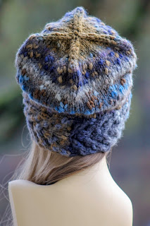 Balls to the Walls Knits: Nightmare Yarn Hat