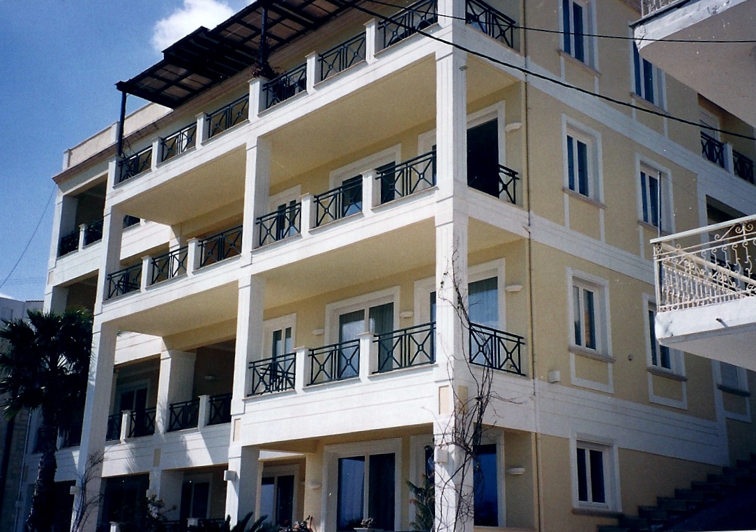 ΚΤΙΣΜA (ΕΛΛΗΝΙΚΑ): 4/ΟΡΟΦΗ ΠΟΛΥΚΑΤΟΙΚΙΑ - ΣΗΤΕΙΑ
