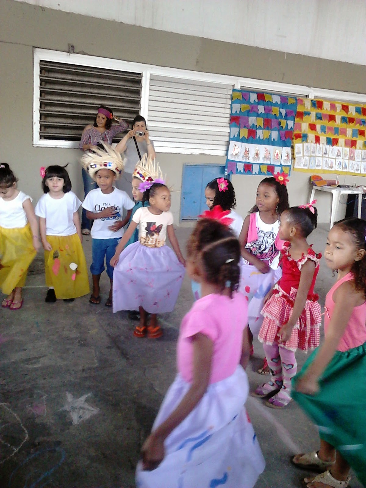 Educação Infantil: Desfilando Valores e Cultura - 2014