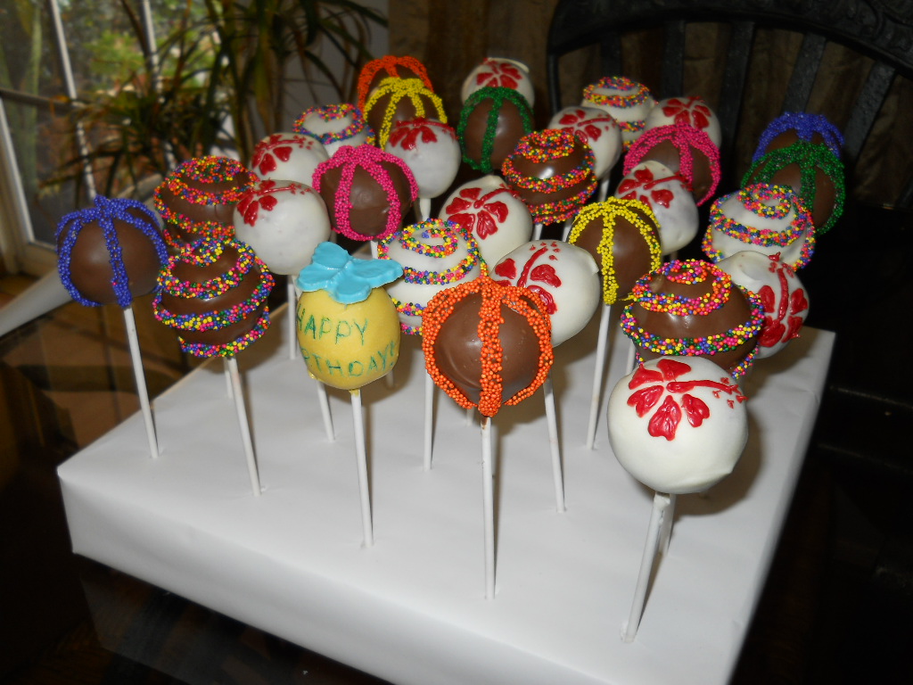 A Touch Of Grace Treats: Rainbow Cake Pops