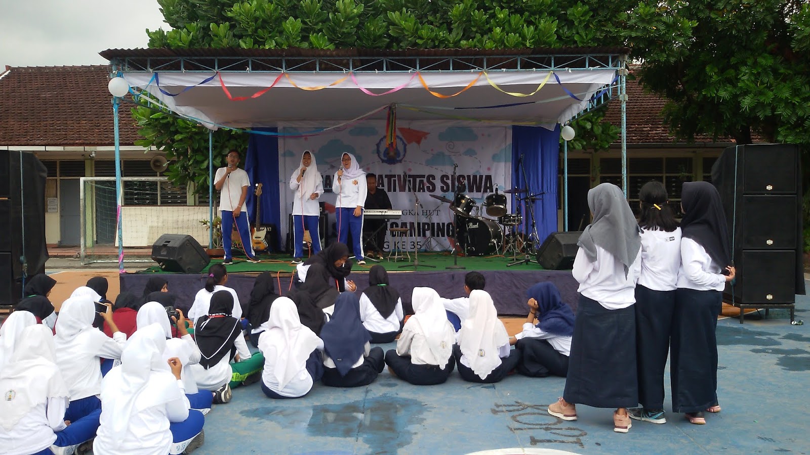 SMP NEGERI 3 GAMPING: 2018