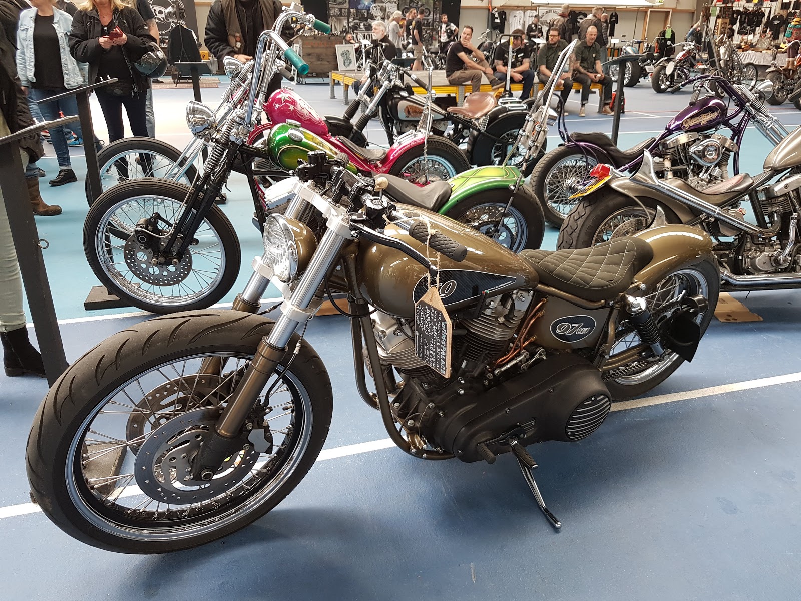 kustomizerkurt: ROGUES MC Choppershow 2019, Opmeer, NL...