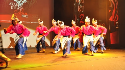 Malay Traditional Dance : ZAPIN