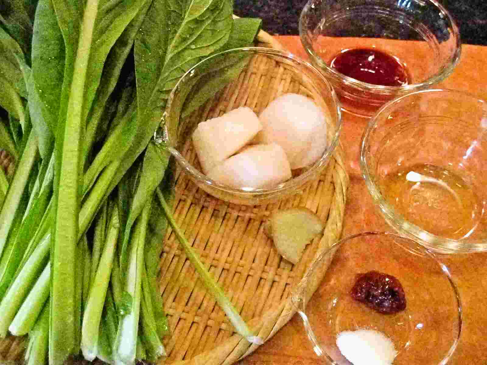 Recipes for Tom: Hotate to komatsuna no karamiae / scallops and ...