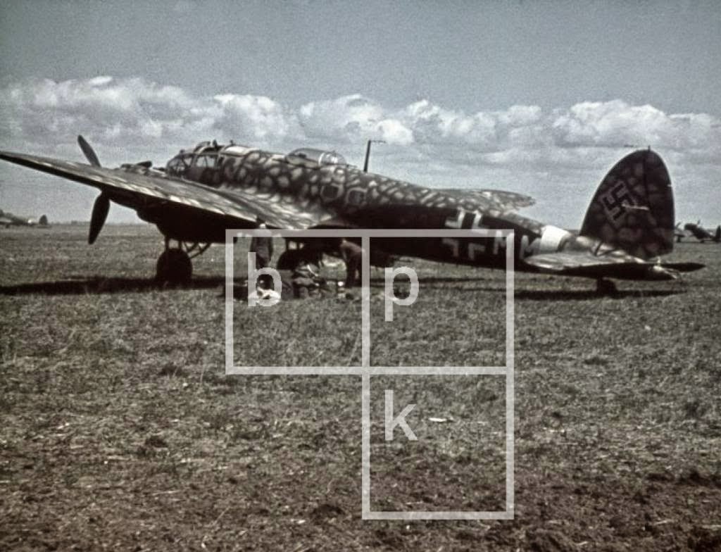 FalkeEins - the Luftwaffe blog: some unusual camouflage schemes on ...
