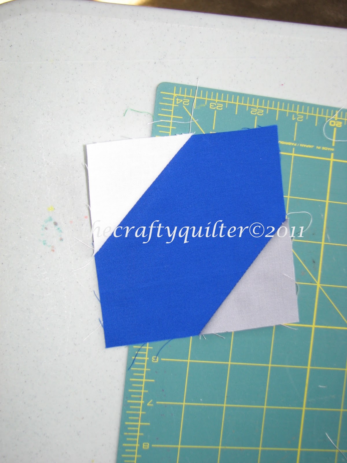 The Crafty Quilter's Closet: Jean's Diamonds Quilt Pattern