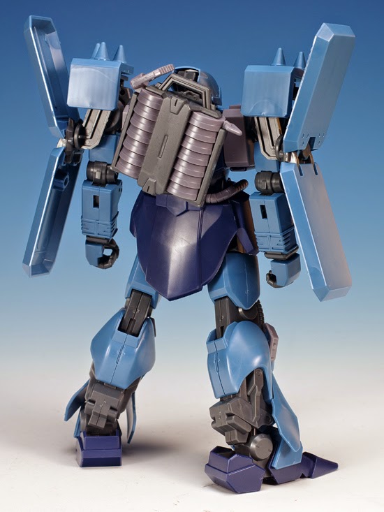 GUNDAM GUY: HGUC 1/144 AMX-101E Schuzrum Galluss - Review by Schizophonic9