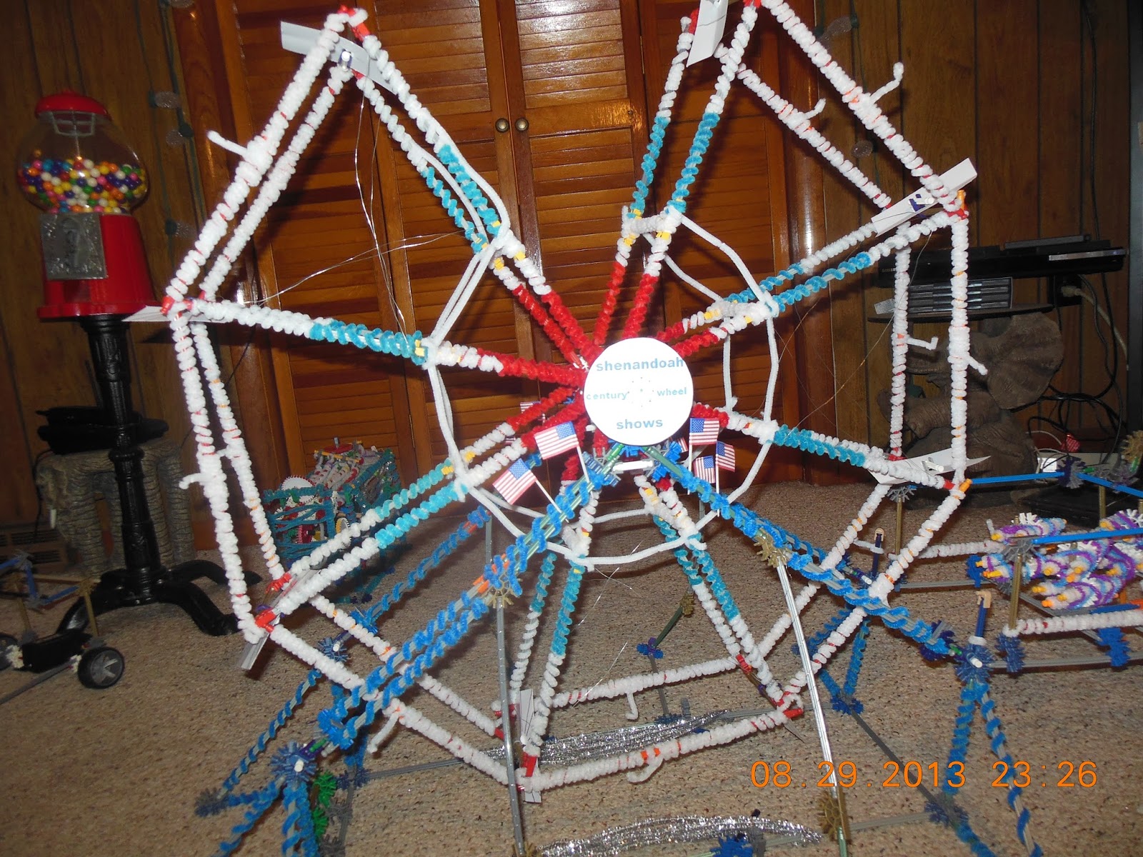 Shenandoah Shows knex carnival rides ™: Century wheel