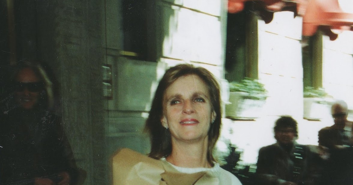 Meet the Beatles for Real: Linda's flowers