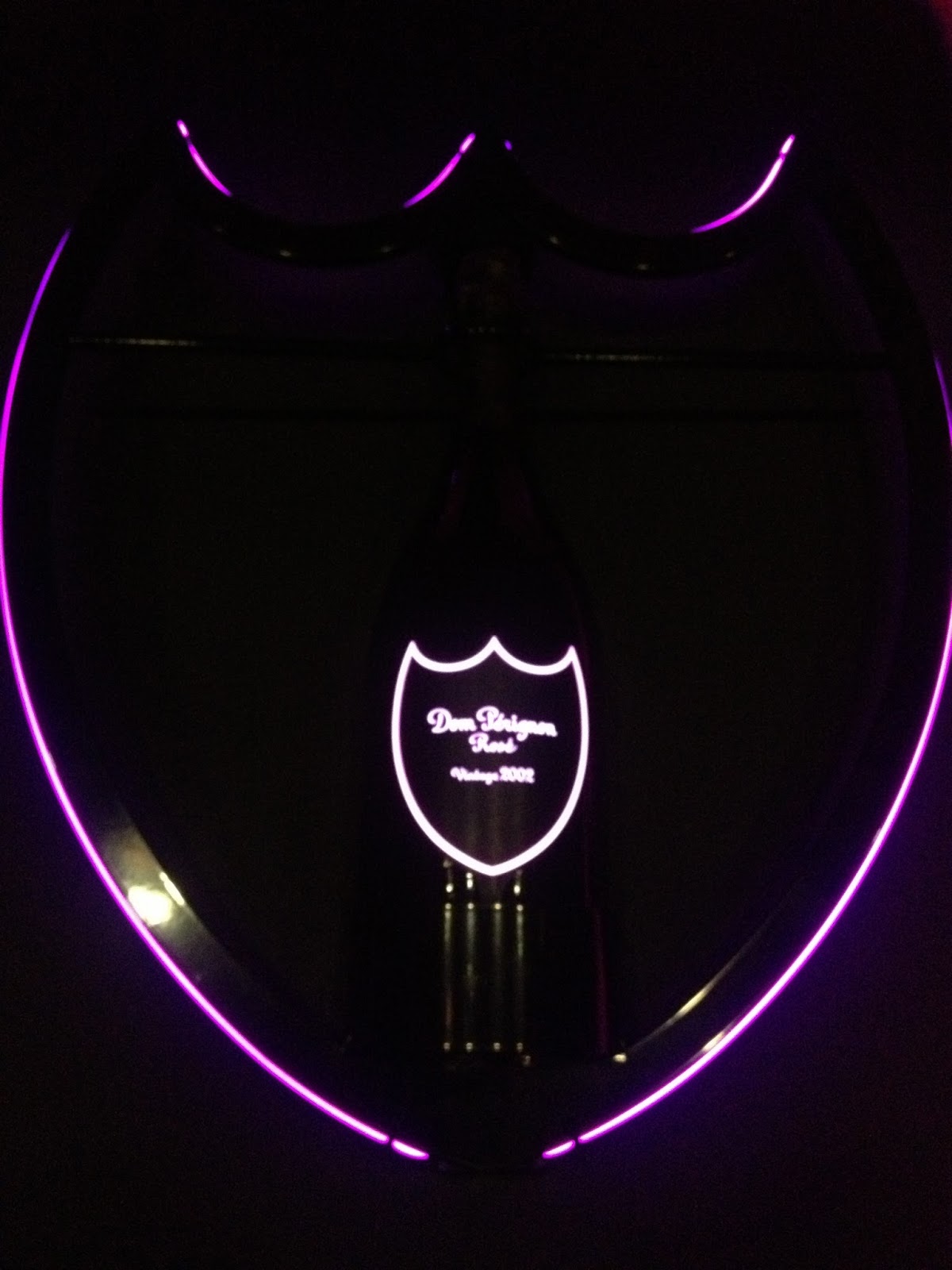 Luminous Label Party Dom Pérignon