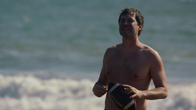 ausCAPS: Mark Duplass shirtless in Togetherness 1-01 "Family Day"