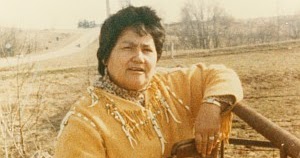 Stuff in the Basement: Small Wonders--Maria Pearson