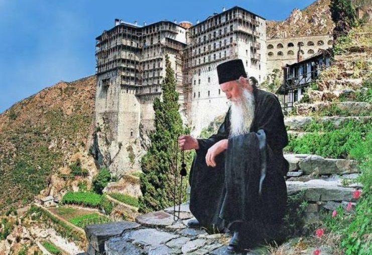 Αγιο Ορος: Οταν η Μαλβινα Καραλη παραβιασε το Αβατο - ΕΛΛΑΣ-ΟΡΘΟΔΟΞΙΑ