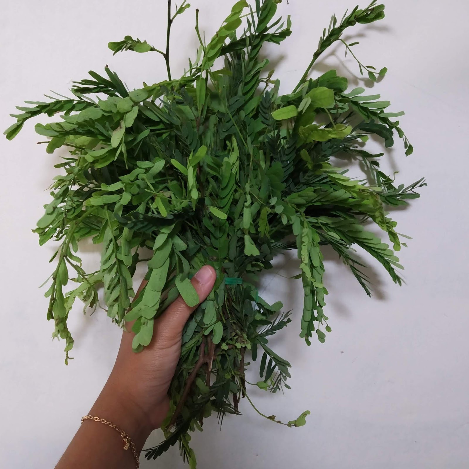 Jamu Sinom, Minuman Tradisional Kaya Manfaat - The Daily Rella