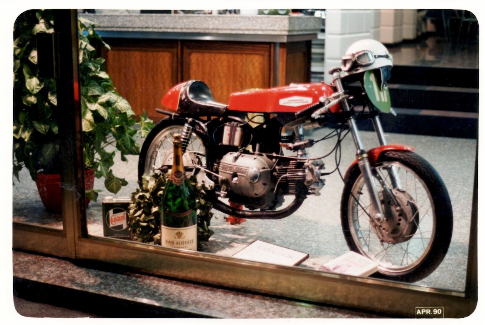 The real Cafe Racer - RocketGarage - Cafe Racer Magazine