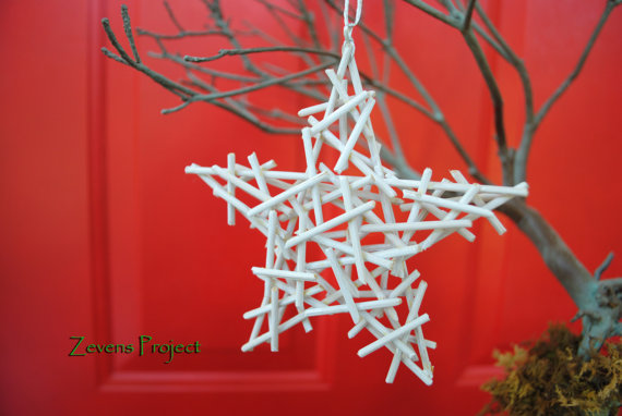 How to Recycle: Recycled Christmas Star Decorations